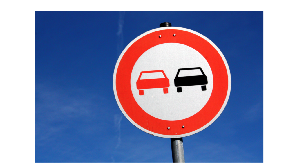 Überholverbot-Schild: Herkunft und Bedeutung | Freeyou.ag [2023]